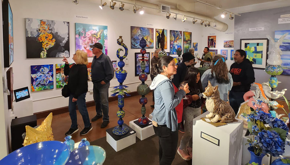 Is An Artist Collective Right For You? - Sunshine Artist