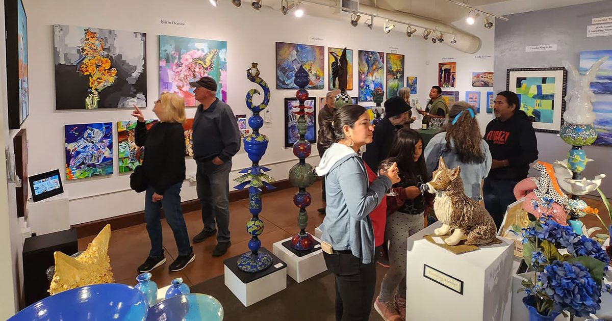 Is An Artist Collective Right For You? - Sunshine Artist