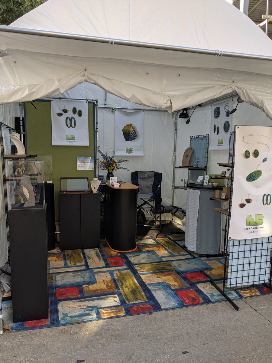 How to Attract People to Your Booth - Sunshine Artist